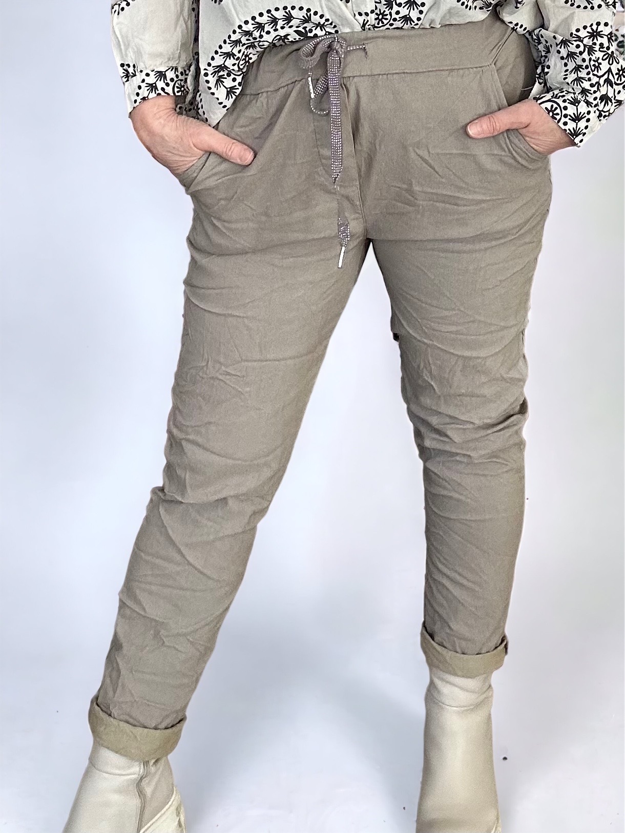 Magic pants - Monmaio